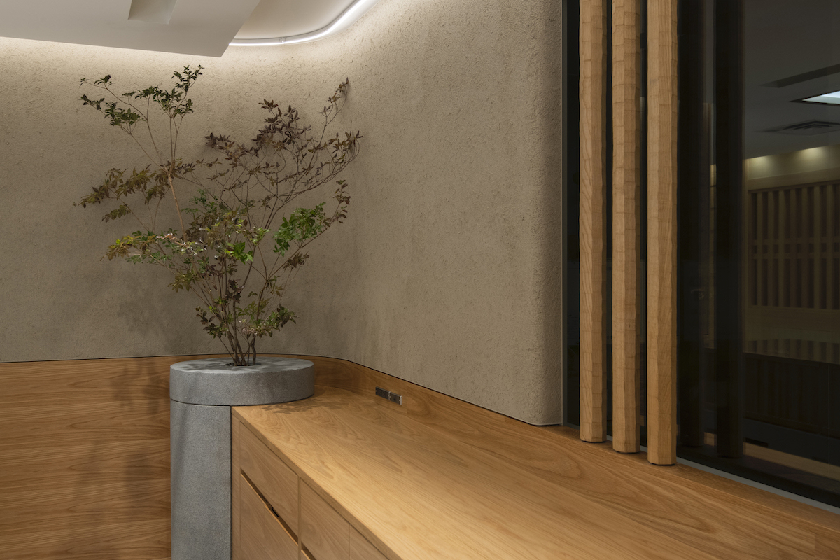 SUZUKAKE JR NAGOYA TAKASHIMAYA – casereal