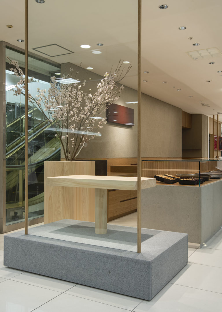 SUZUKAKE HAKATA DAIMARU – casereal